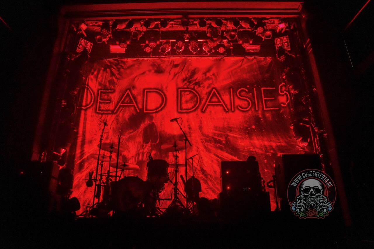 Und wieder ein Fest: Die Dead Daisies im Grünspan - Rock-Music.net ...